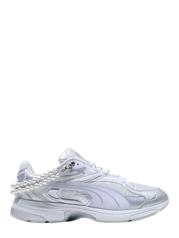 PUMA Extos Sneakers With Pearl Detailing - White