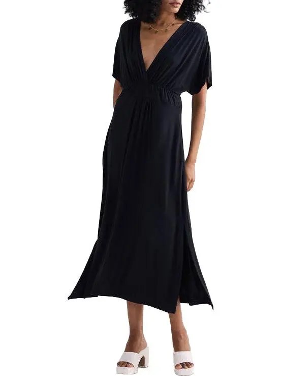 REISTOR Flowy A-line Maxi Dress With Side Slits - Black