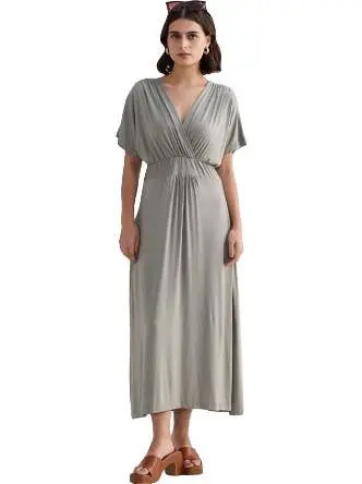 REISTOR Flowy A-line Maxi Dress With Side Slits - Light Olive