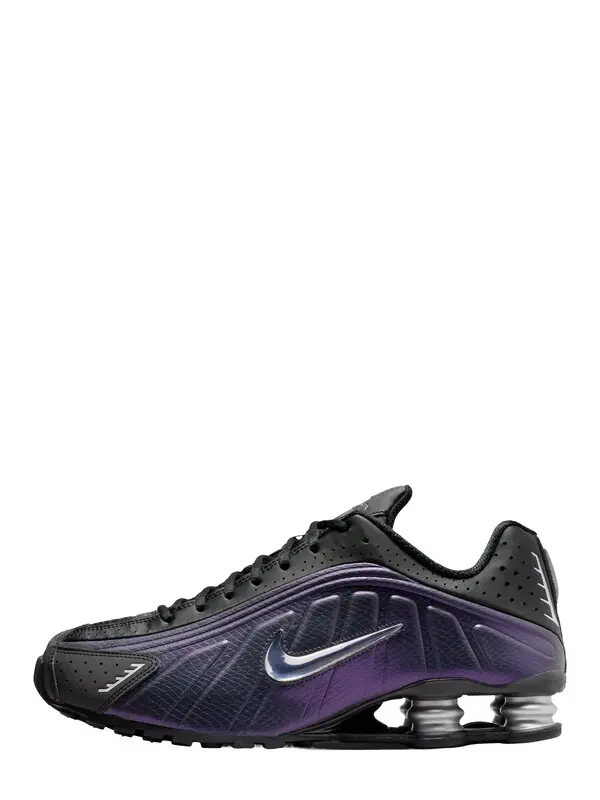 Nike Shox R4 Athletic Sneakers - Black