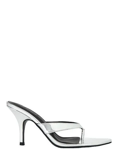 Femme La Tokyo Thong Sandal In Metallic - Silver