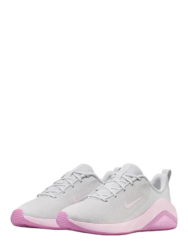 Nike Bella 7 Low Top Lace Up Athletic Sneakers - Gray