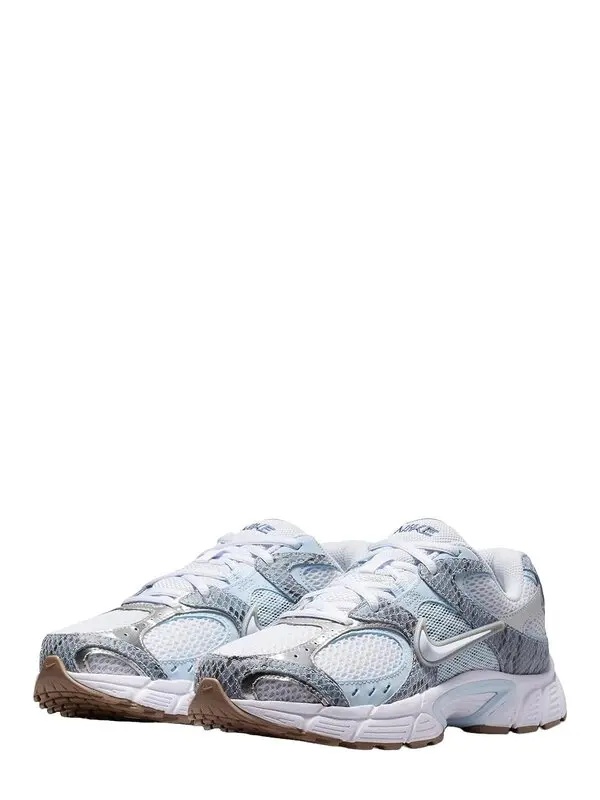 Nike V5 Rnr Athletic Sneakers - Multi