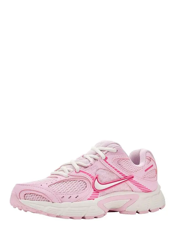 Nike V5 Rnr Athletic Sneakers - Pink