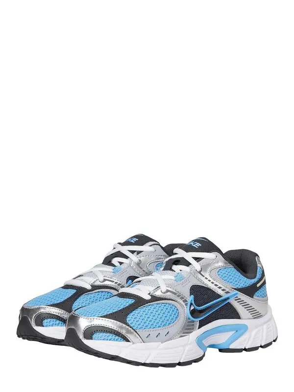 Nike V5 Rnr Athletic Sneakers - Silver