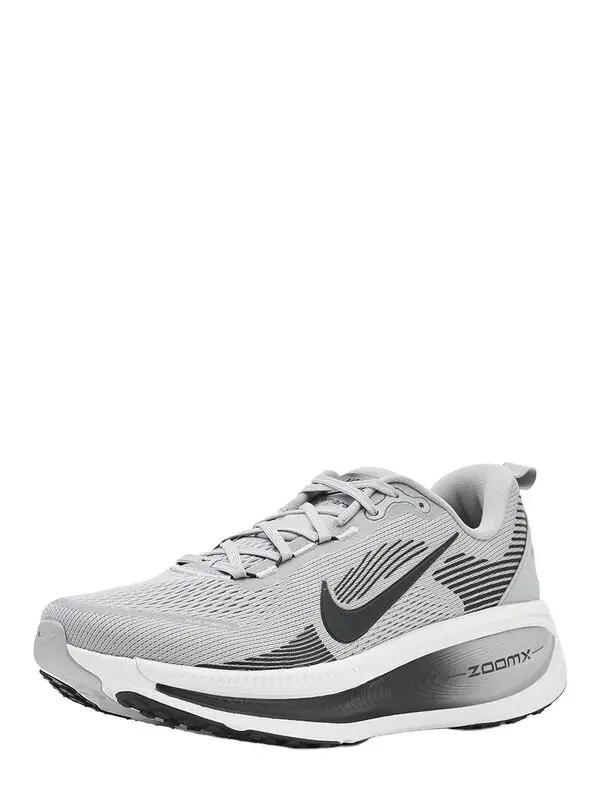 Nike Vomero 18 Athletic Sneakers - Gray
