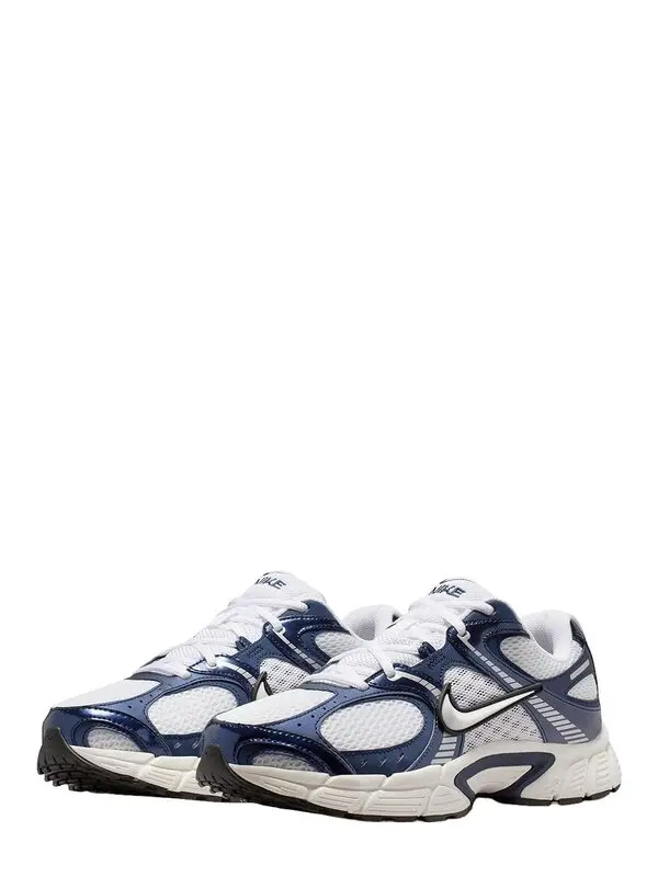 Nike V5 Runner Sneakers - White