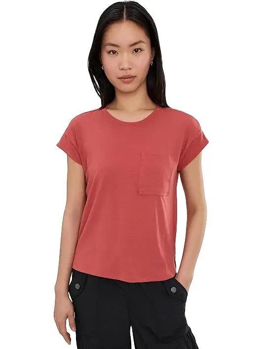 Columbia Short Sleeve Tee With Chest Pocket - Red