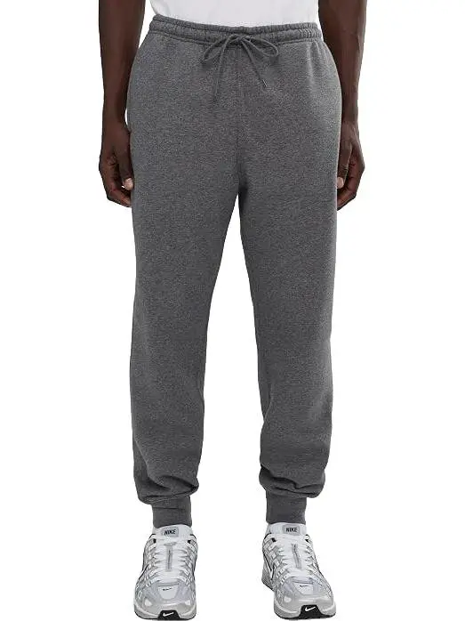 Nike Club Fleece Joggers With Embroidered Logo - Gray