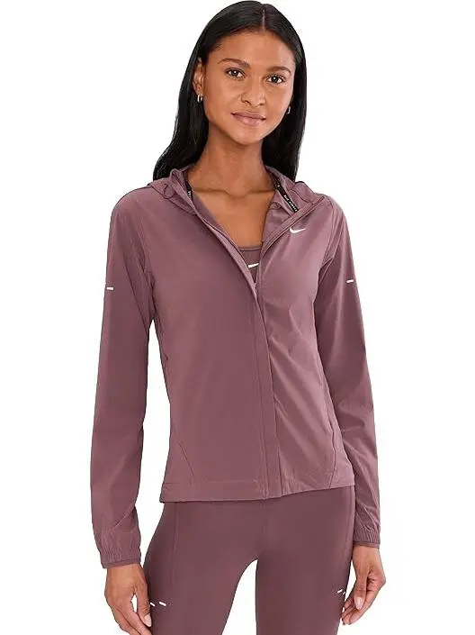 Nike Swift Repel Packable Running Jacket - Pink