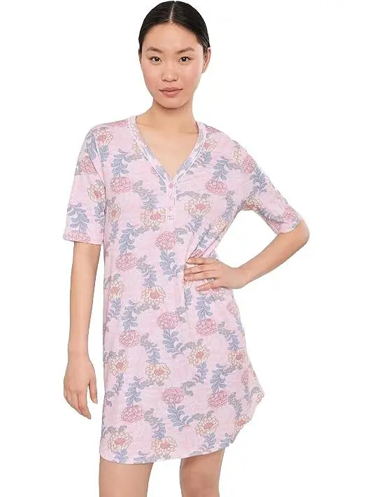 Vince Camuto Short Sleeve Printed Henley Blouse - Black