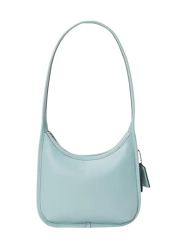 COACH Curve Zip Bag In Glovetanned Leather - Blue