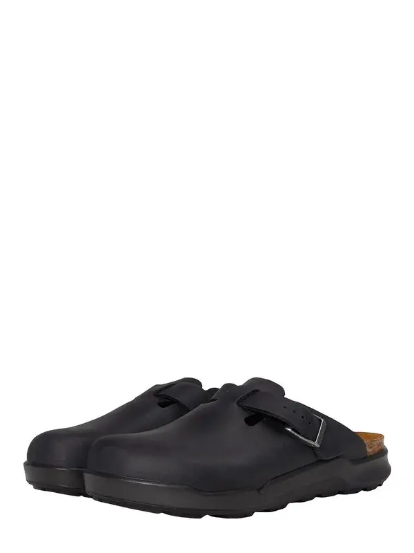 BIRKENSTOCK Boston Rugged Clog - Black