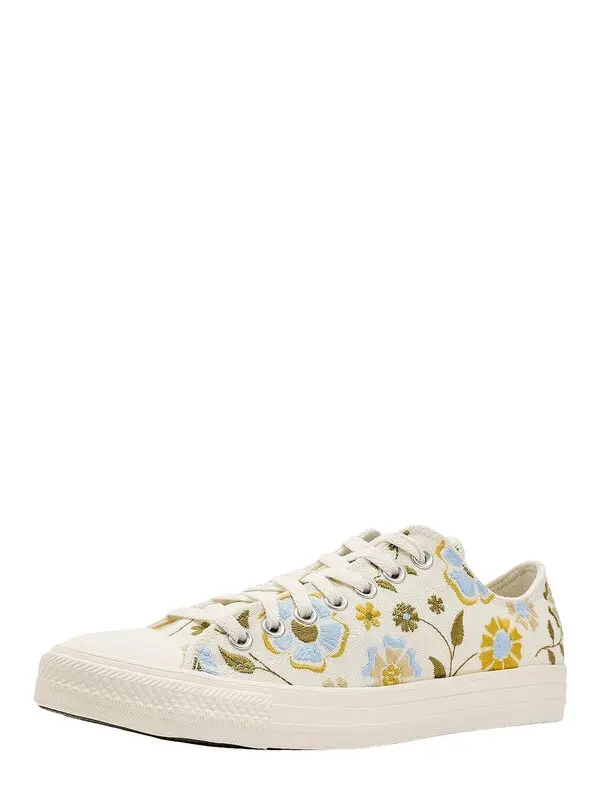 CONVERSE Chuck Taylor All Star Low Top Sneakers - White