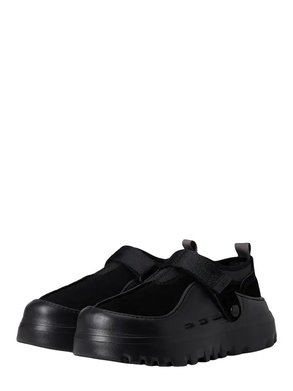 UGG Peakmod Lowcut Shoes - Black