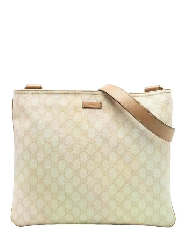 Gucci Gg Supreme Crossbody Bag - White
