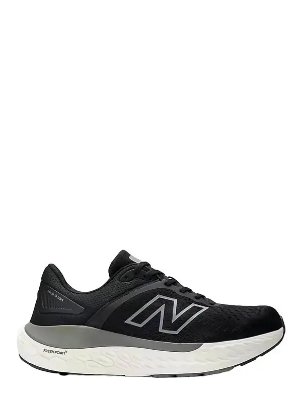 NEW BALANCE 1540v4 Mesh Panel Sneakers - Black