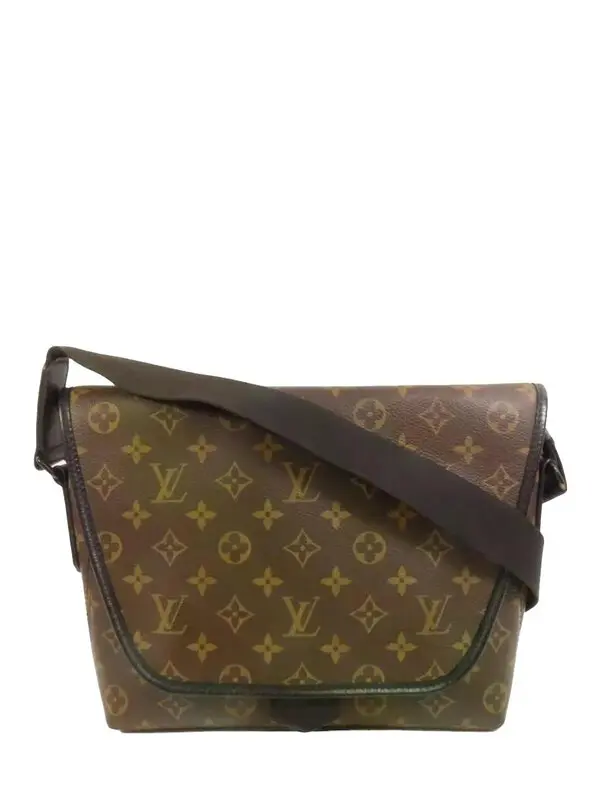 LOUIS VUITTON Magnetic Messenger Bag - Brown