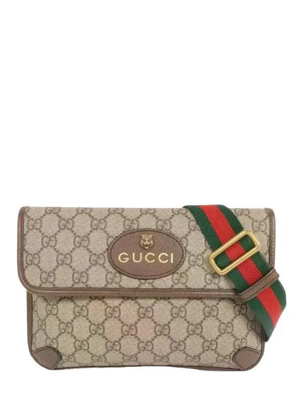 Gucci Gg Supreme Belt Bag With Tiger Head Plaque - Neutrals