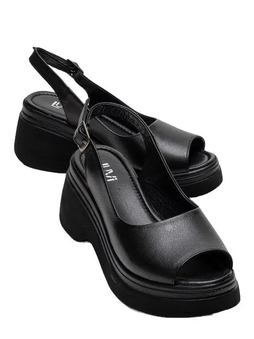 FOREVER & ALWAYS SHOES Laure Leather Wedge Sandal - Black