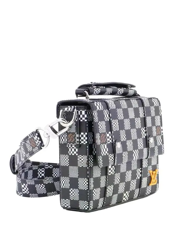 LOUIS VUITTON Flap Soft Trunk Messenger Bag - Black