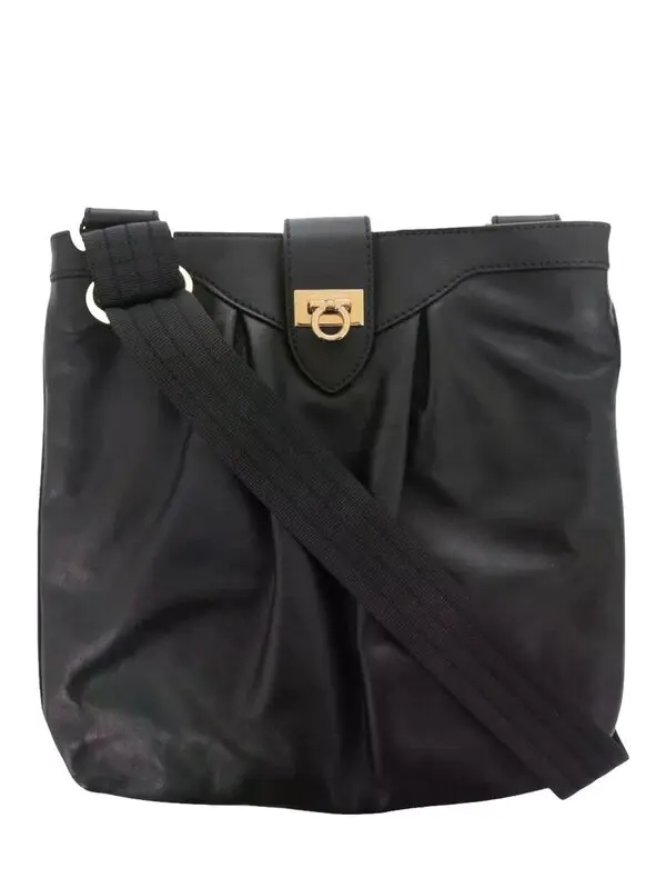 FERRAGAMO Gancini Crossbody Bag - Black