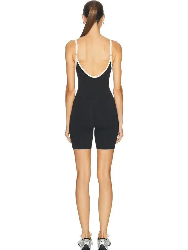 437 Activewear Bodysuit With Adjustable Straps - Black & Cream