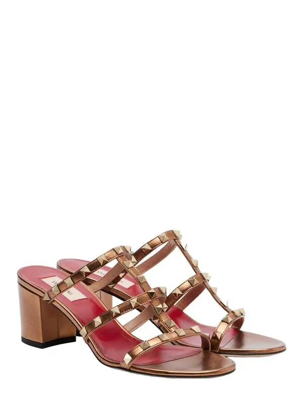 Valentino Garavani Rockstud Metallic Leather Mules - Gold