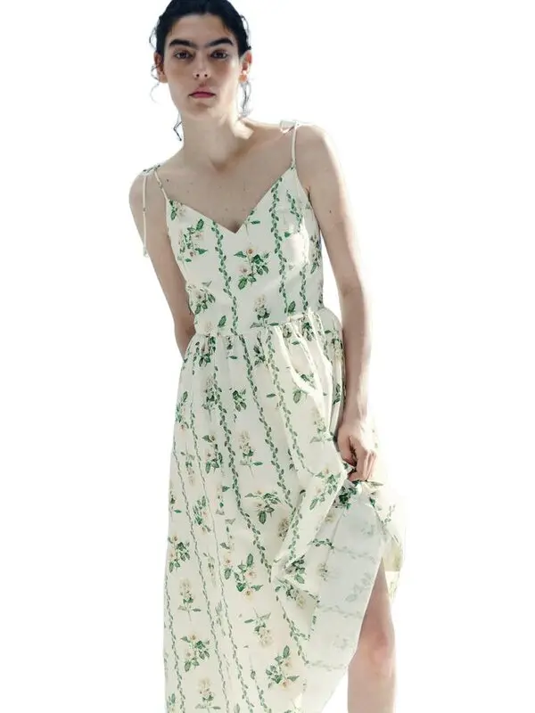 H&m Strappy Sweetheart Neckline Flared Midi Dress - White/floral