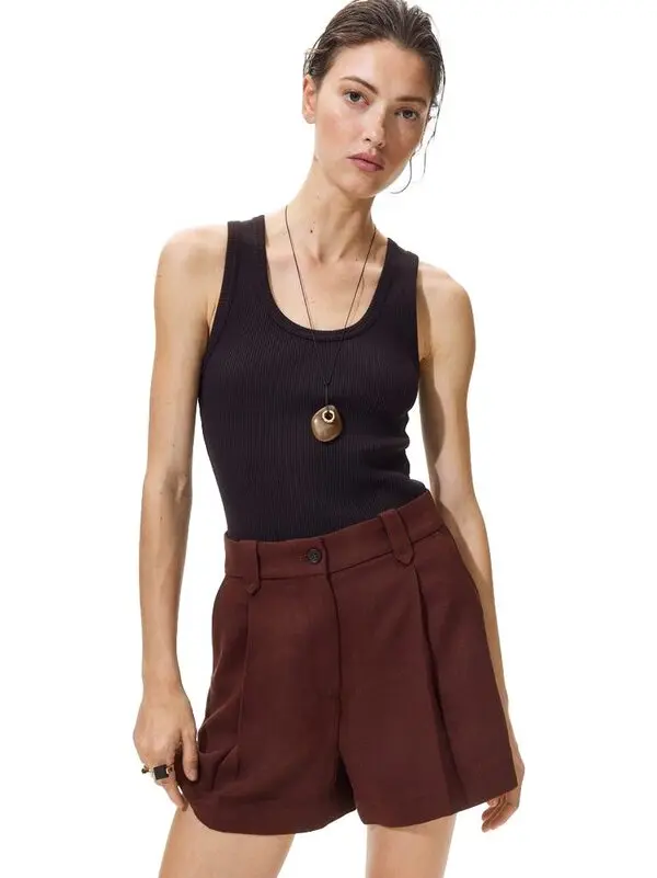 H&m Pleated Textured Weave Shorts - Rust Brown