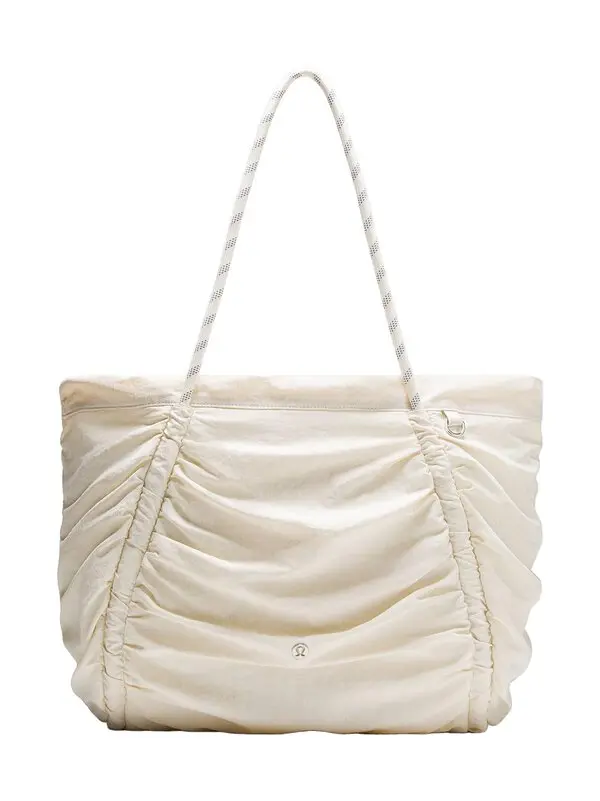 Lululemon Ruched Tote Bag 24l - Light Ivory/silver