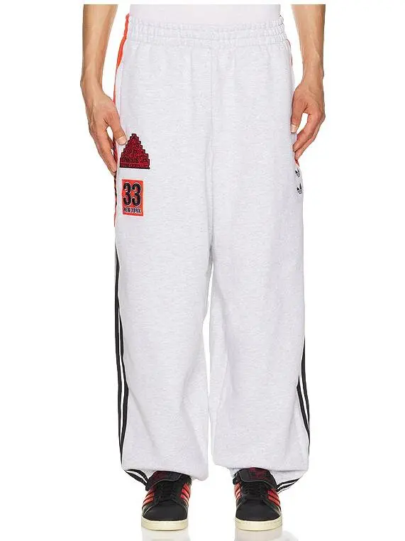 ADIDAS ORIGINALS X Willy Chavarria Ny Sweatpant In Grey - Light Grey Heather
