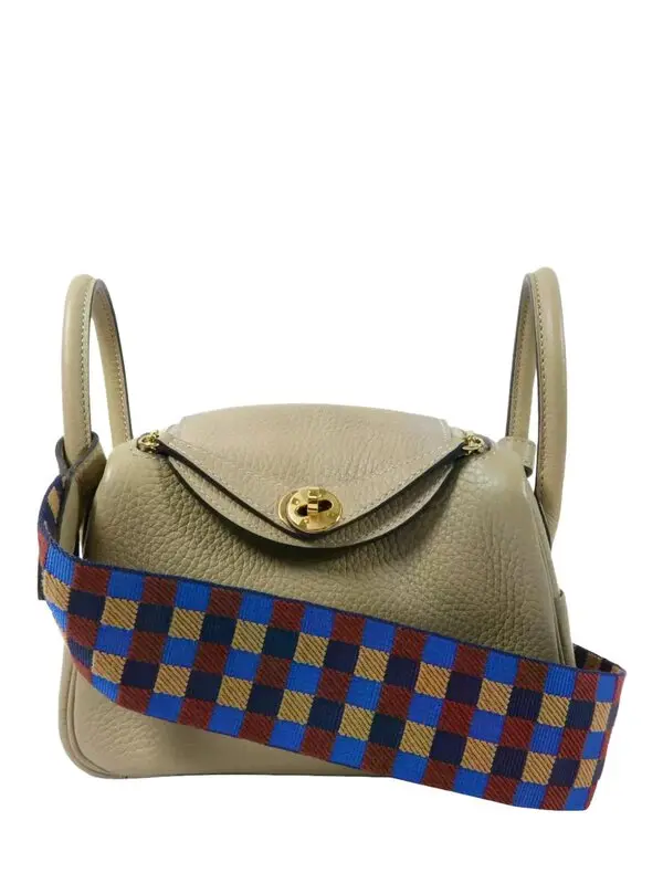 Hermès Mini Lindy Shoulder Bag - Neutrals