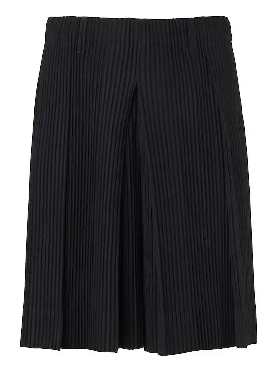 Issey Miyake Homme Plissé Tailored Pleats Bermuda Shorts - Black
