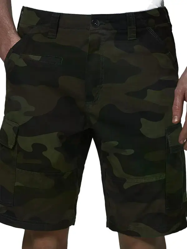 Oakley Camouflage-print Cargo Shorts - Green