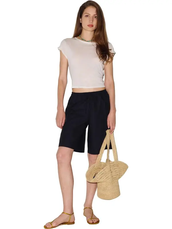 REFORMATION Sandy Short - Black
