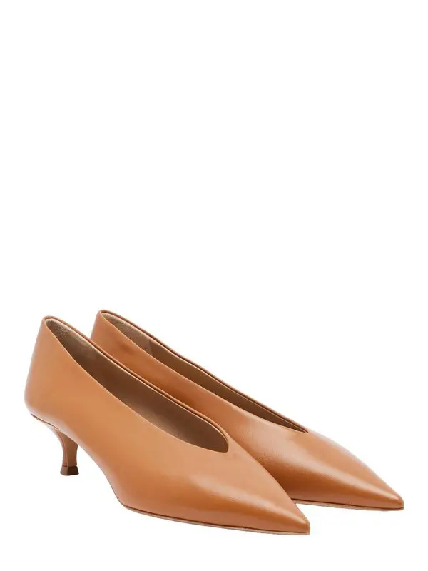 Le Monde Beryl Babouche Leather Pumps - Beige