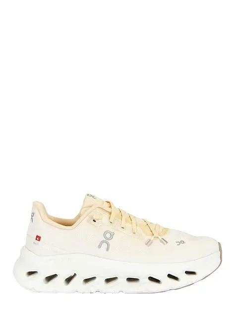On Cloudtilt Sneaker - Blonde & Dew