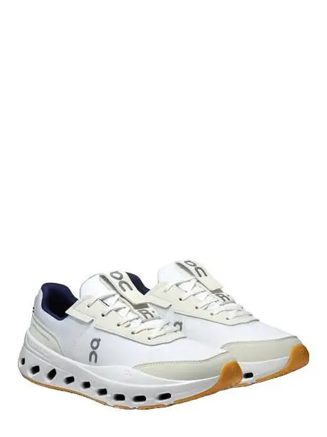 On The Roger Wildcard Sneaker - White/midnight