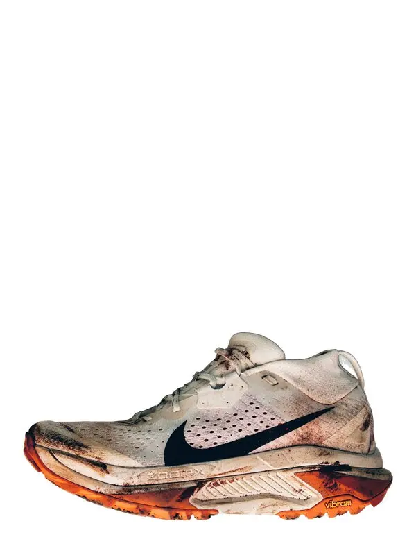 Nike Zegama Trail Running Shoes - White