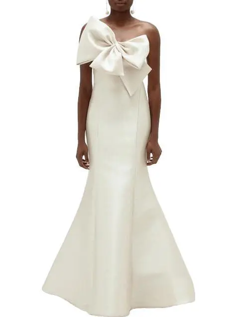 Amsale Mikado Twisted Double Bow Gown - Champagne