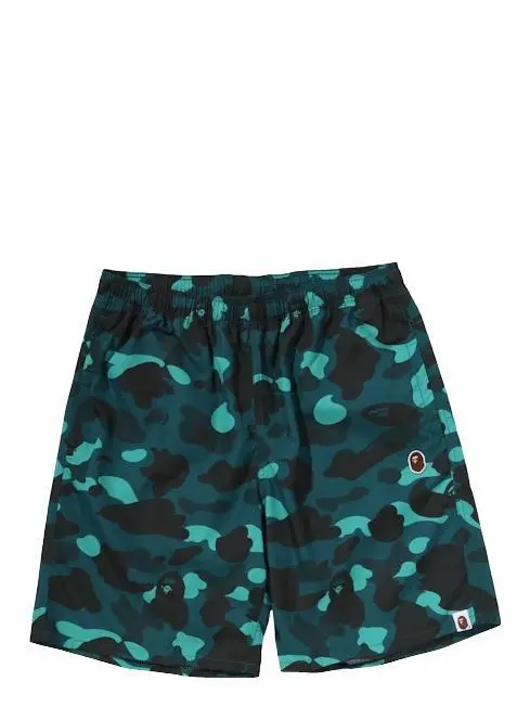A BATHING APE Camo Ape Head Beach Shorts - Green