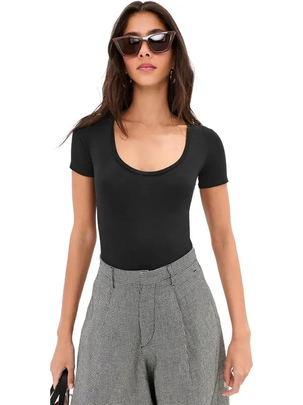 LE BOP Fonda Bodysuit With Scoop Neck And Short Sleeves - Black