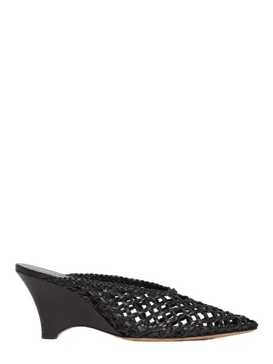 Le Monde Beryl Victoria Mule In Knotted Leather - Black