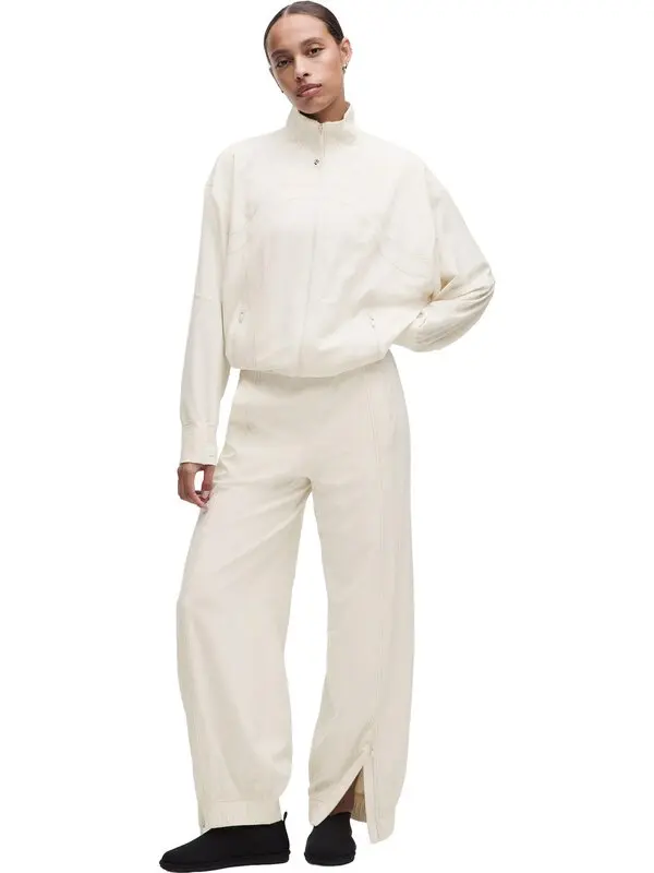 Lululemon Define High-rise Swift Jogger - Light Ivory/wacky Khaki