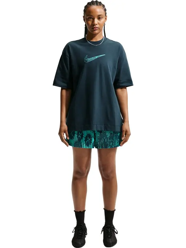 Nike Naomi Osaka Mid-rise 3" Shorts - Green