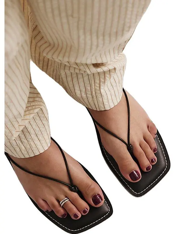 Matisse Barely There Thong Sandals - Black
