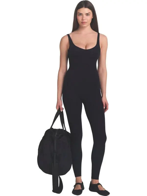 SKIMS 29" One Piece | Black | | Nike Studio Stretch - Obsidian