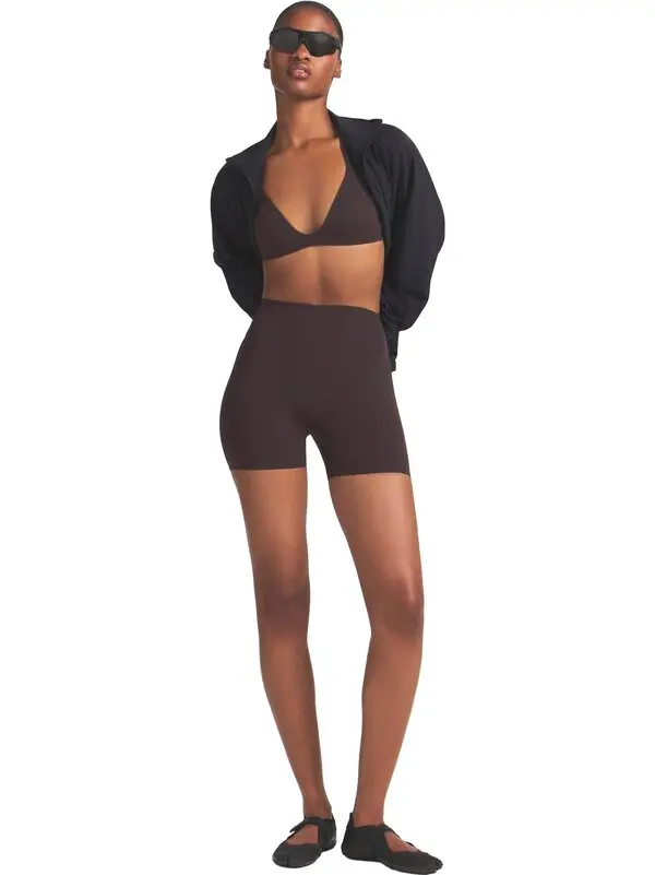SKIMS 5" Biker Short - Dark Roast