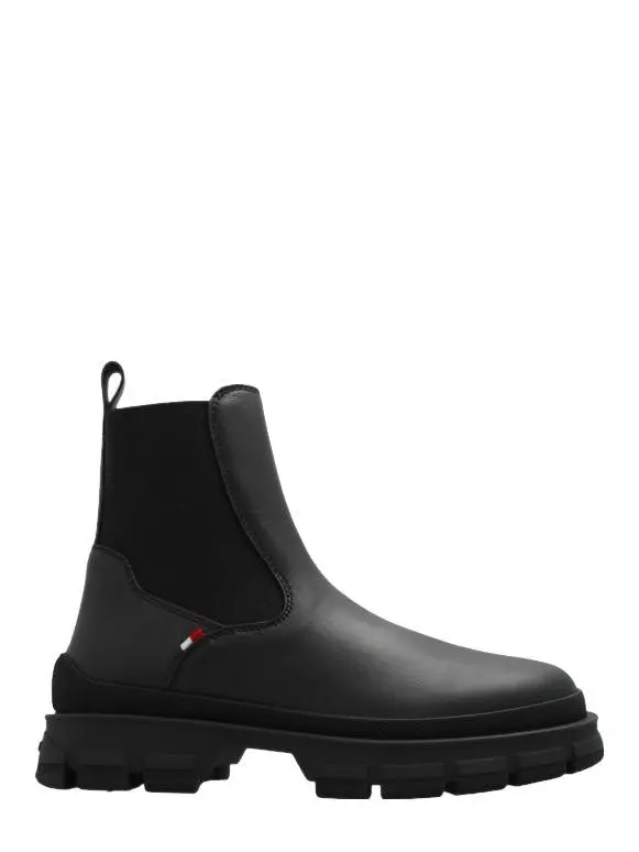Moncler Hevea Chelsea Boots - Black